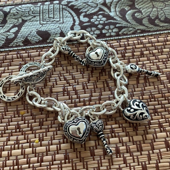 ICON | Jewelry | Icon Silver Heart Key Bracelet | Poshmark